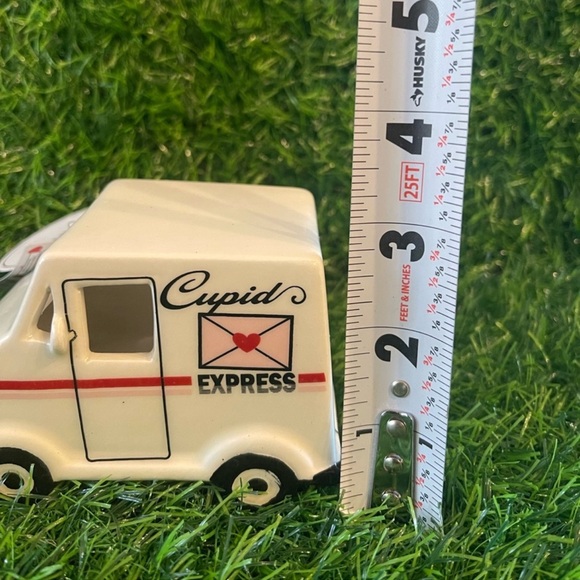 Hobby Lobby | Holiday | Nwt Cupid Express Lighted Ceramic Postal Truck ...